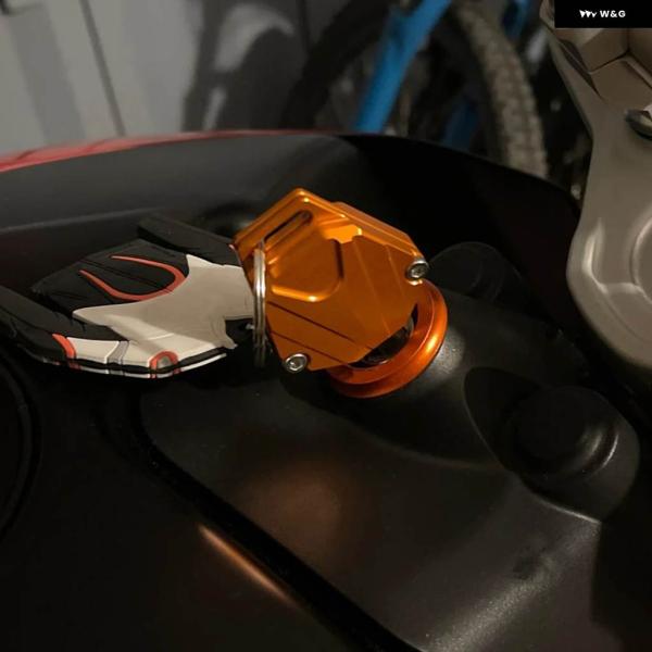 DUKE 125 200 250 390 690 990 DUKE バイク アクセサリー キーカバー キャップ キーケースシェル クリエイティブデコレーションカバー パーツ カスタム パーツ アクセサリーProtective parts:O...