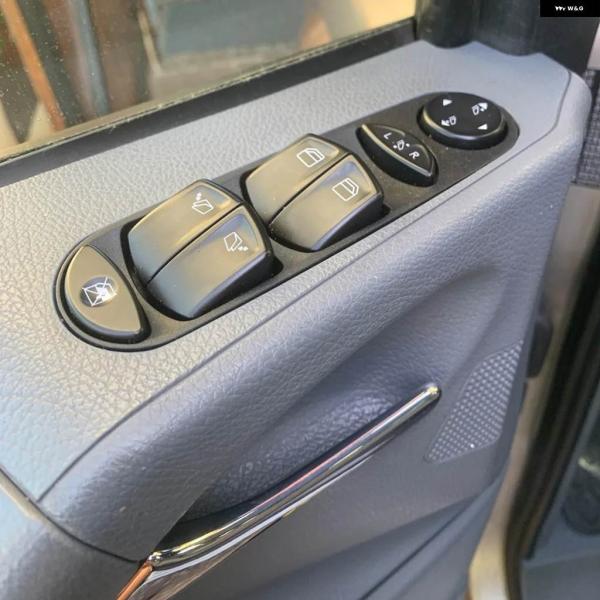 ウィンドウリフター コントロール スイッチ メルセデス ベンツ ヴィアーノ ヴィト W639 A6395451313 カスタム パーツ アクセサリーHigh-concerned chemical:NoneSpecial Features:P...