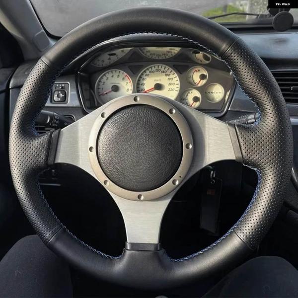 三菱 ランサーエボリューション9 IX 2005 2006 2007 8 VIII 2003 2004 2005 ハンドブレイド カー ステアリングホイール カバー レザー トリム カスタム パーツ アクセサリーHigh-concerned...