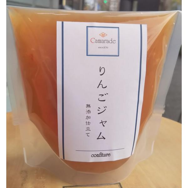 お子様にも大人気！特別栽培のりんごを丸ごと使用した贅沢な逸品。 味わいは上質です。りんごの果実をたっぷりと使って仕立てました。 原材料はりんご、甜菜糖、麦芽糖、有機レモン果汁のみで非常にシンプルな作りです。まさに自然の味わいそのままの安心安...