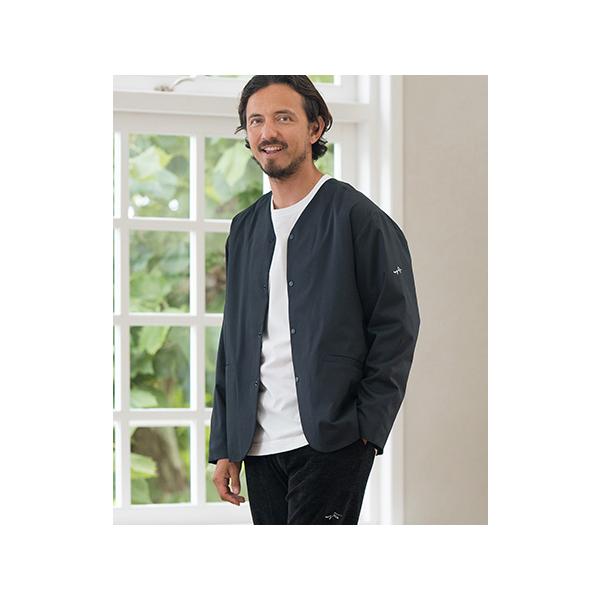 181cmのモデルが4(L)サイズを着用。・中綿素材で寒い日も快適・内ボタン仕様でスタイルチェンジも可能な優れもの・洗濯機で丸洗いOK※着用画像と商品単体画像で色が異なる場合がございます。※商品単体画像を実物により近づけております。2(M)...