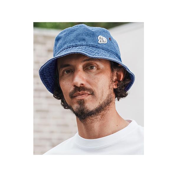 デニムのバケットハットにウォッシュ加工を施した、ラフ感・ユーズド感を楽しめるアイテム。質の良いコットン素材を使用し、生地が柔らかく耐久性にも優れている。小さく折りたためるので持ち運びも便利。様々なスタイリングに馴染むカラーバリエーションに、...