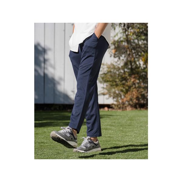 181cmのモデルが4(L)サイズを着用。ムレない。ハリつかない。シワにならない。木陰と風を味方に。【KOKAGEシリーズ】で、快適な毎日を。●吸湿速乾でベタつかない●通気性バツグン！サラッと快適！●洗濯機で丸洗いOK●アイロンいらずのイー...