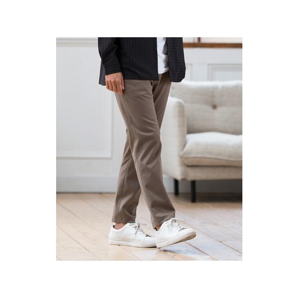 181cmのモデルが4(L)サイズを着用。誰でも-美シルエット“上品な生地と、スタイリッシュなシルエットがワンランク上の雰囲気に。●363°ストレッチ生地でノンストレス●高級感のある杢調の生地●美シルエットにこだわったパターン※着用画像と商...