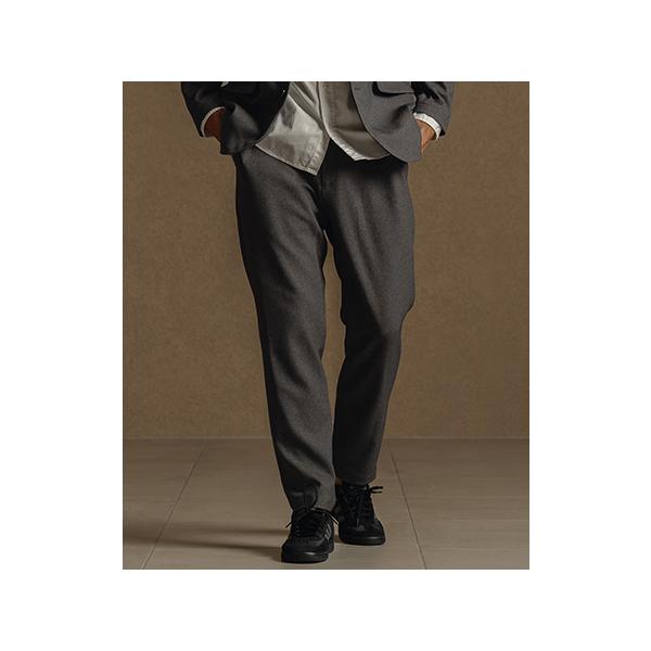 181cmのモデルが4(L)サイズを着用。・新しく採用した新素材【LANATEC(R)LEI】・ふんわりと柔らかく膨らみのあるウールライクな素材で大人な雰囲気に・超軽量、程よい伸縮性により、着心地も抜群・パターンにもこだわり、美しいシルエッ...