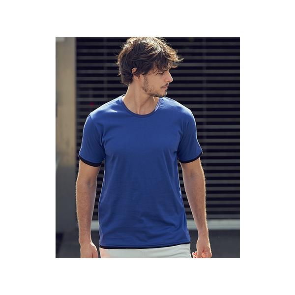 H：185cmB：95cmW：75cmがLサイズを着用。・wjk得意のミニマム・シンプルなカットソーに機能性を付け加え展開。袖と裾にカットオフロールをセット。デザインアクセントにしている。他色を組み合わせることで1枚でもレイヤードライクな表...