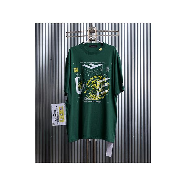 --Mサイズ／総丈:69cm肩幅:46cm身幅:52cm袖丈:20cmLサイズ／総丈:73cm肩幅:50cm身幅:55cm袖丈:22cmXLサイズ／総丈:77cm肩幅:54cm身幅:58cm袖丈:24cm※※製造元提供。素材：100%Cotton