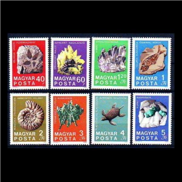 MNH (Mint Never Hinged)新品未使用・ヒンジ跡なし