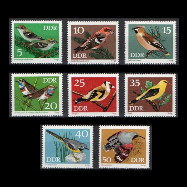 MNH (Mint Never Hinged)新品未使用・ヒンジ跡なし
