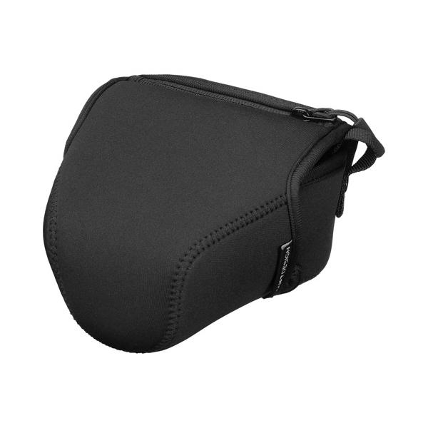 クッション性抜群、立体構造のカメラジャケット。伸縮性とクッション性に優れた素材が大切なカメラを守ります。