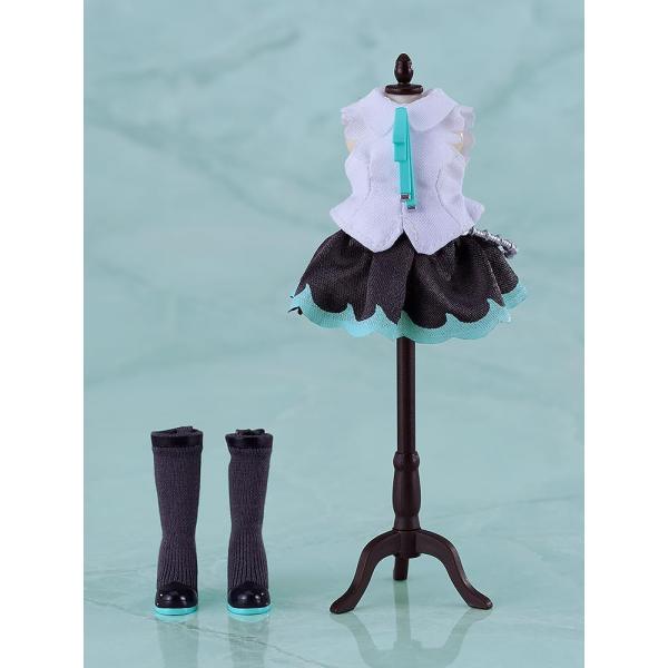 「初音ミク NT」のねんどろいどどーる用おようふくセットが登場！「ねんどろいどどーる 初音ミク NT」のおようふくセットです。【セット内容】トップススカートアームカバーサイハイブーツ（靴裏マグネット付）下着※フィギュア本体、トルソーは付属し...