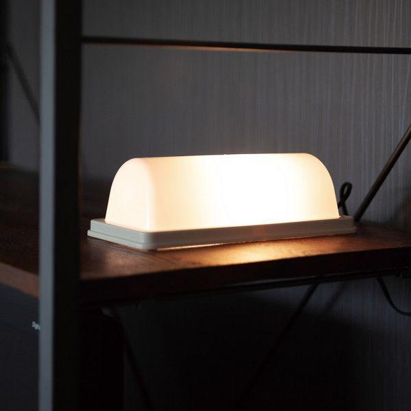 サイズ（単位mm）：- 幅 250 奥行き 120 高さ 180 コード長さ 1800主な素材：- ポリカーボネート樹脂ブランド：ANGLE アングルデザイナー：-年代：-コンディション：★★★★★★  新品、未使用