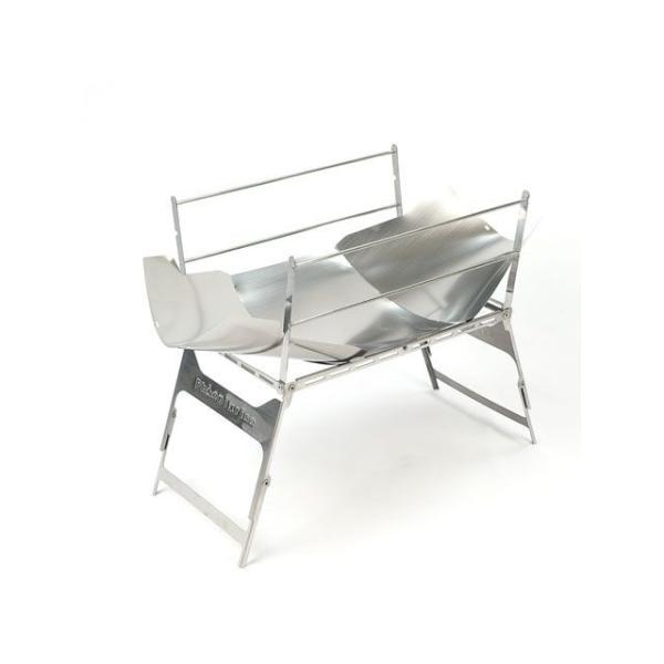 ●メーカー名：フェニックスライズ / Phoenixrise●商品名：フェニックスグリル3枚火床メーカー品番：PHR-TBG02JANコード：4582654451200ステンレス740g（串2本含む）高さ283-333×奥行265×幅470...