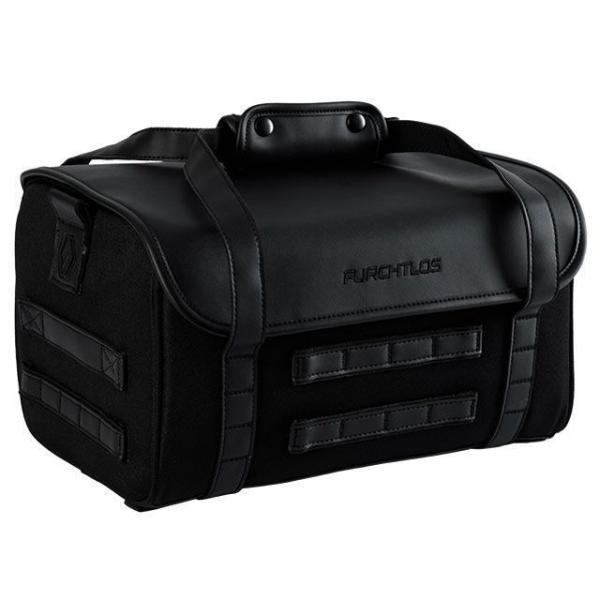 ●メーカー名：フルヒトロス / FURCHTLOS●商品名：レガシー ダッフルバッグ 17L（クラシックブラック）/LEGACY Duffel Bag - 高耐久・カフェレーサーバッグメーカー品番：FU05LGDB001701EXJANコー...