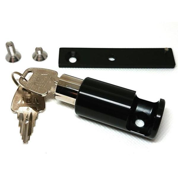 ●メーカー名：Fixe design(フィックスデザイン)●商品名：ヘルメットロック M1 ノーマルスワップKIT（ブラック）メーカー品番：FDHLKA301BJANコード：4580720140331ZEPHYR 1100 ゼファー1100...