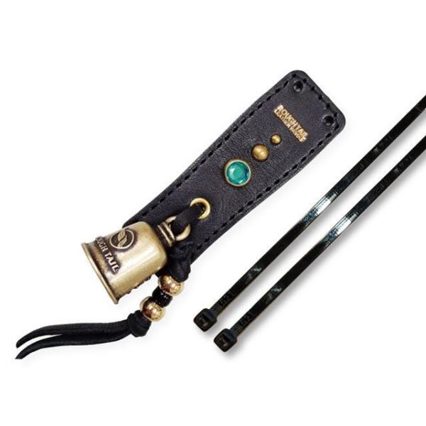 ●メーカー名：ラフテールレザーワークス / RoughTail leather works●商品名：2025年限定 ラッキースタッズガーディアンベル（ベル：ブラス）●スタッズ グリーンメーカー品番：AC-GB-25-BRGRJANコード：4...