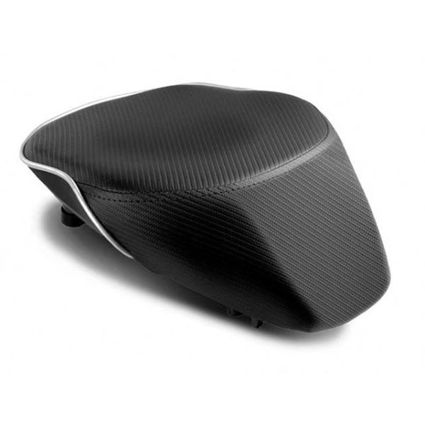 ●メーカー名：サージェント / Sargent●商品名：シート CarbonFX リアのみ（カーボン）●カラー パイピング：18：シルバーメーカー品番：WS-693R-NSGSX-S1000GTGSX-S1000GX快適性を極限まで追求した...