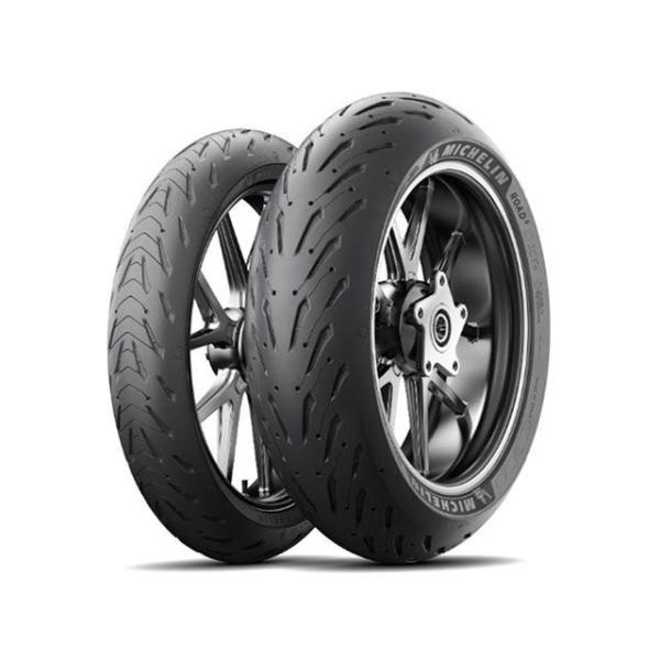 ●メーカー名：ミシュラン / Michelin●商品名：ROAD5 120/70ZR17 M/C（58W） A TL フロントJANコード：4985009541685フロント120/70ZR17 M/C（58W）■スポーツツーリングタイヤの...