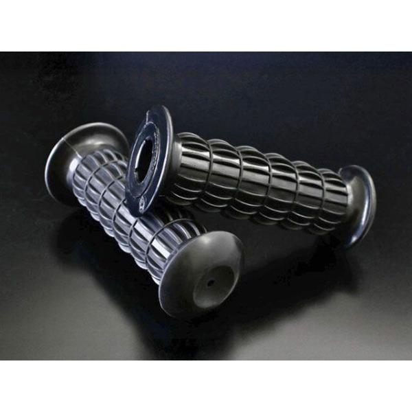 ●メーカー名：ピーエムシー / PMC●商品名：EVOハンドルグリップ  Z1/Z2 ソフトタイプメーカー品番：81-5097JANコード：4589641475935汎用 極限まで純正形状をトレースした究極のリプロダクトグリップ。先端エッジ...