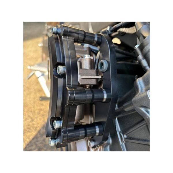 ●メーカー名：クード / KOOD●商品名：クラッチカバー（黒）メーカー品番：H-ECCV-1-BKJANコード：4573514215292CB650RCBR650R黒予てより開発を進めておりました ホンダCB650R/CBR650R Eク...
