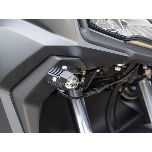 ●メーカー名：キジマ / KIJIMA●商品名：フォグランプKIT M1 LEDメーカー品番：205-6169JANコード：4934154161125ADV160小型のフォグランプ M1は結線方法によってホワイト／イエローの選択ができる新タ...