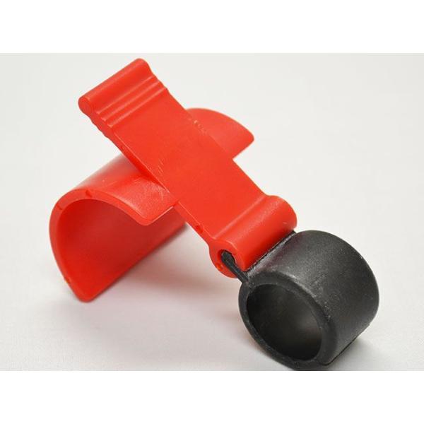 ●メーカー名：山城謹製 / yamashiro(ヤマシロキンセイ)●商品名：YK-014 ブレーキレバーロック●カラー：レッドメーカー品番：YK014RDJANコード：4547544047963スロットルとレバーに装着してフロントブレーキを...