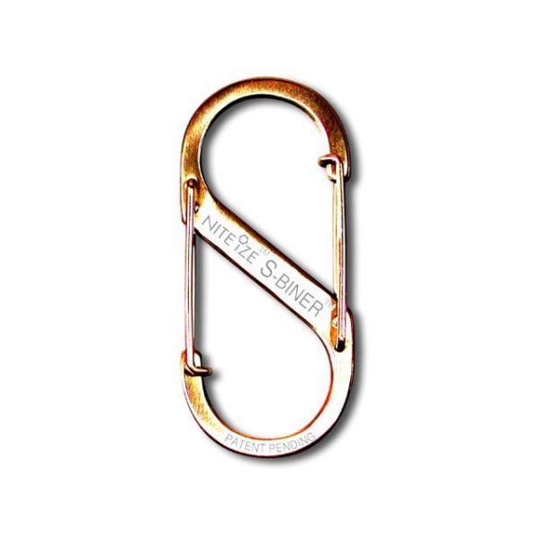 ●メーカー名：ナイトアイズ / NiteIze●商品名：S-BINER BRASS●サイズ：＃2（50×22mm）メーカー品番：JAN_0094664027077JANコード：0094664027077＃2：10g ＃3：20g ＃4：30...