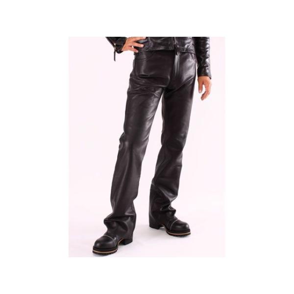 ●メーカー名：デグナー / DEGNER●商品名：DP-11A レザーパンツ ブーツカット（ブラック）●サイズ：36インチメーカー品番：DP-11AJANコード：4524486015366ブラック牛革（ソフト）ブーツカットタイプ：デグナーの...