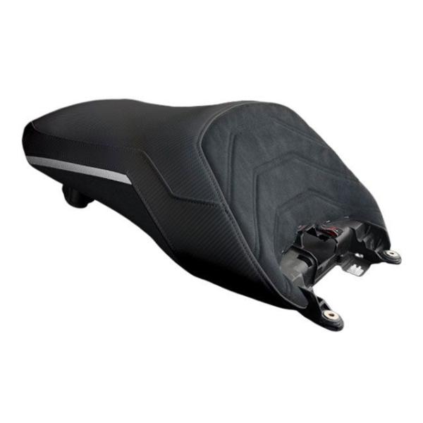 ●メーカー名：ルイモト / LUI MOTO●商品名：リア シートカバー Technikメーカー品番：LM-8101205JANコード：4589678389106K1600GTスウェード/CFブラック/シルバー/TEC-GRIPTechni...