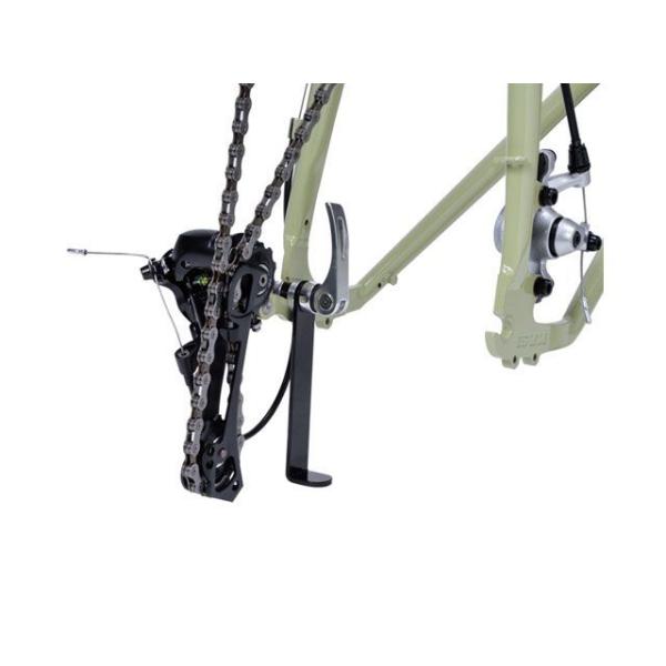 ●メーカー名：オーストリッチ（自転車） / OSTRICH(オーストリッチ)●商品名：輪行（エンドスタンド） ＋110mmJANコード：4562163943465原産国：日本材質：スチール、アルミ輪行時、リアディレイラーを保護するエンドスタ...