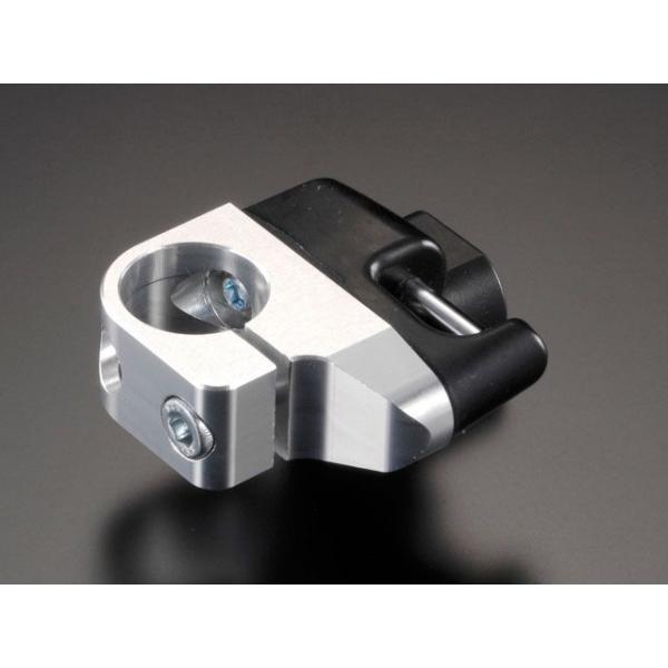 ●メーカー名：Gクラフト / Gcraft(ジークラフト)●商品名：ヘルメットホルダーステーメーカー品番：31221JANコード：4522285312211汎用 メットホルダーをハンドルに移設するクランプです。直径22.2mmのハンドル専用...