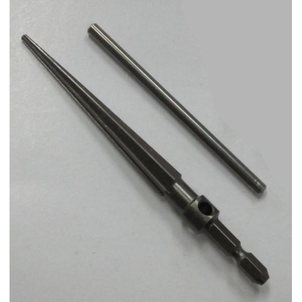 角軸 テーパーリーマー※クリックポストによるポストへの投函になります。そのため、翌日配達の対象外になり、ご注文頂いてから到着まで数日かかります。小さな穴を大きくする道具。テレビ・ラジオのシャーシやケース、キャビネットなどの枠組みの穴のくり広...