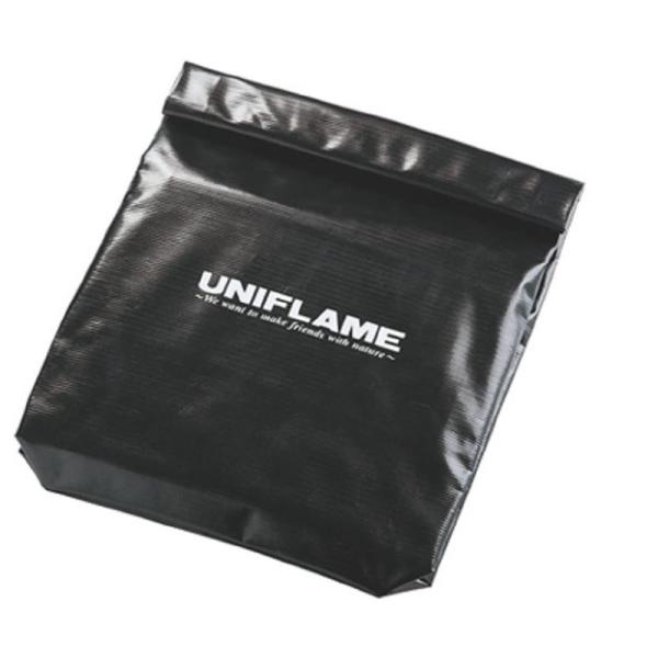 広い間口でサッと出し入れできるインスタントスモーカー専用収納ケース。チャコスタIIの収納にもピッタリ！！【サイズ】510×320mm【材質】ターポリン※こちらの商品は、郵便ポストへの投函になります。そのため、ご注文頂いてから翌日配達の対象外...