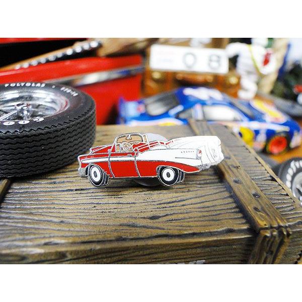 クルマ好きにはたまらない世界の名車を再現した珍しいピンバッジ（ピンズ）です。ピンズと言えば、昔からアメリカ人が好きなアイテム！帽子やジャケット、トートバッグなんかのカスタマイズにホントよく見かけます！そんなわけで、向こうは何かと種類も豊富な...