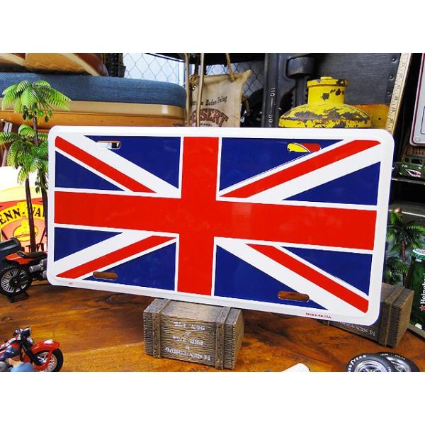 フラッグデザインとしてはピカイチでカッコイイ！ユニオンジャックのライセンスプレートですいつもはアメリカにドップリな方も車と音楽は実はイギリスが好きって方もいるんじゃないかな！そんな時にユニオンジャックで飾りたいシーンってきっとあるはず！国旗...