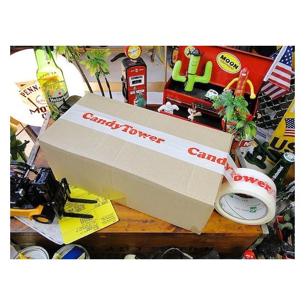 白ベースのテープにキャンディタワーのロゴがリピートで入ってるショップスタイルのデザインです。もともと販売用じゃなくて、本当に梱包用のテープとして作ったモノなんですが、在庫分からオフィシャルグッズとしてリリースしました。荷物の梱包から封筒のワ...