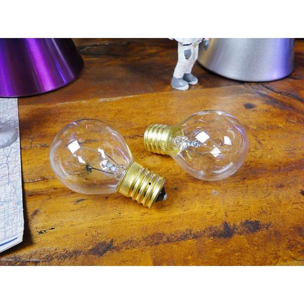 ラバライト社のラバライトに付属する純正バルブです。「日本でなかなか手に入らない」ってたびたび聞きましたので、アメリカのラバライト社から本体を仕入れるついでに一緒に仕入れてきました。さすがに純正品となると本国でもそこそこの価格がするんですが、...