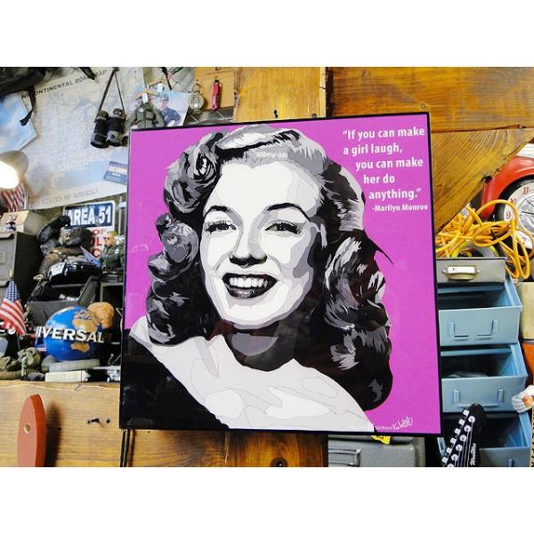 世界中の男性を虜にしたそのしぐさつぶらな瞳、美しいボディライン・・・・何もかもが完璧な彼女は永遠のセックスシンボルと呼ばれましたが今こうしてあらためて見てもやっぱりその美は永遠だってのがよーくわかります。モンローグッズは今でも数々とリリース...