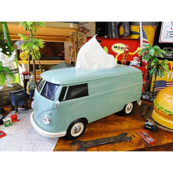 ワーゲンバスのアイテムって一体何種類くらいあるんだろうってくらい見てきたけど、ティッシュボックスってのは新しいね！市販のティッシュ箱から、中身だけを取り出して、このケースに移し替えて使うってタイプ。なので、ティッシュボックスなんだけど、ヤケ...