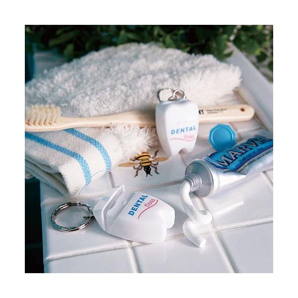 このカタチについつい手が伸びちゃう・・・・歯がモチーフになったデンタルフロスです。コレ何と、アメリカンなインテリアアイテムで有名なダルトンからリリースされてるアイテムなんです。もうねー　むかーしからあるんだけど、長年のロングセラーアイテムな...