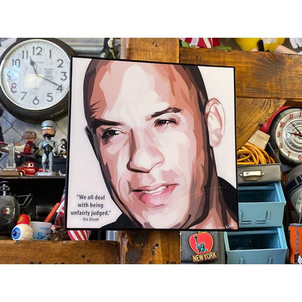 映画「ワイルドスピード」シリーズでドム役を演じて一躍大ブレイクしたヴィン・ディーゼルのポップアートフレームです。実は「アベンジャーズ」だったり、「ガーディアンズ・オブ・ギャラクシー」などにも出演してるんだけど「もうヴィン・ディーゼルを見たら...