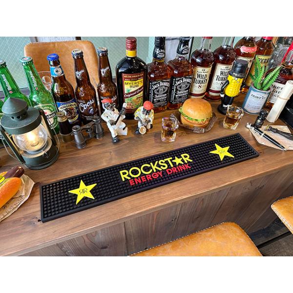 自宅にいながらにしてバーで飲んでる雰囲気をとことん味わう・・・・お酒好きならそんな想像一度はしたことあるのでは？そこでキャンディタワーが用意したのがこの海外のパブで実際に使われているバーマットです。通常はリカーブランドから、バーやパブに販促...