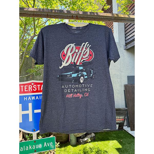 映画「バック・トゥ・ザ・フューチャー」と言えばマーティとドク そしてデロリアンがアイコンだよね！そこへ この変化球と来た！パート2に登場したビフ帝国のあの暗黒の世界観を落とし込んだユニークなデザインなの！その名も「ビフ オートモーティブ デ...