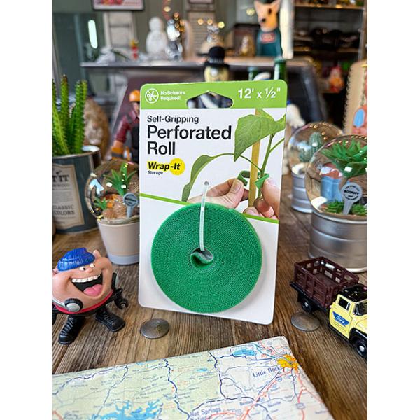 見れば簡単な製品なんだけどこういうのほど思いつかないもの！DIY大国アメリカで生まれたストレージストラップ「Wrap-it」（ラップイット）です。要するにマジックテープ式の留め具なんだけどそれを究極に丈夫にしたっていうアメリカらしい製品！植...