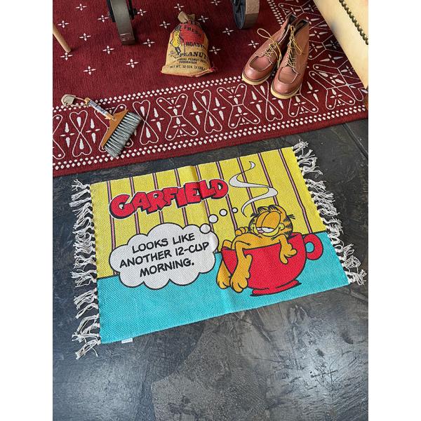 怠け者で皮肉ばかり言ってるんだけど・・・・どうにも憎めないヤツ！ガーフィールドのコットンマットです。昔テレビで観てて「うわー 懐かしい！」って人も少なくないのでは？知ってる世代としては やっぱりガーフィールドを飾ると 「昔が懐かしい」って気...