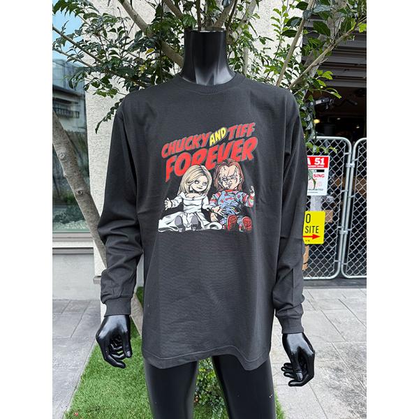 ※こちらはLサイズの販売ページです。昔はただのホラーキャラだったのに近ごろのチャッキー人気はスゴイ！USJでチャッキーのカーニバルイベントが開催された影響もあって若い子たちから チャッキーの怖いデザインがウケてたりします。そんな影響もあって...