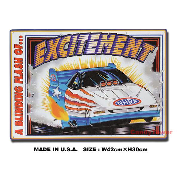 そこのアナタ！瞳がキラキラ輝いて少年のような目してますよぅ（笑）やっぱりパワー＆スピードは、いつまでも憧れの世界ですよね。こんなかっちょいい車が大好きで教科書にいたずら書きをしていた人はいませんかぁ？あっそこで手を上げているアナタっこの看板...