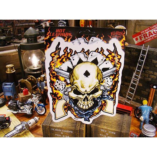 アメリカの不良を演出したいならコレで決まり！ハーレー乗り達が好むスカルやイーグル、星条旗をカスタムアートでデザインしたバイカーズステッカーです。こういう本気のデザインのヤツって日本で探すとありそうでなかなか出会えないシロモノなんです。そこで...