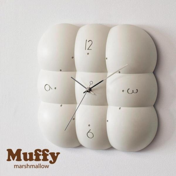 ー配送区分【B】ー【モコモコのホワイト】ホワイトのモコモコの壁掛け時計。マシュマロのような、そして雲のような...そんな遊び心のある 可愛いウォールクロック。置いているだけでインテリア製がグッと上がりそう。【ステッ秒針】秒針が１秒づつ進むス...