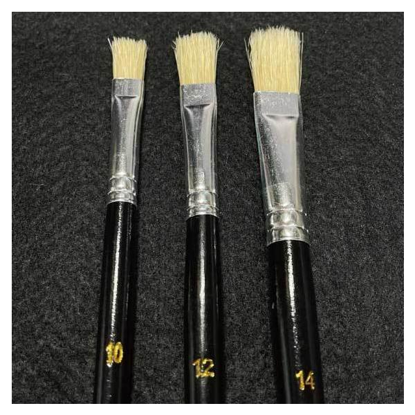 画筆　平型　豚毛／かため　10号面を塗るのに適した かための平型筆総巻き時のエポキシ塗布（ラメフレーク）に適しています。筆穂サイズ（丈×幅）・10号：約17×10mm全長：約230mm※数値には誤差がある場合があります。----------...